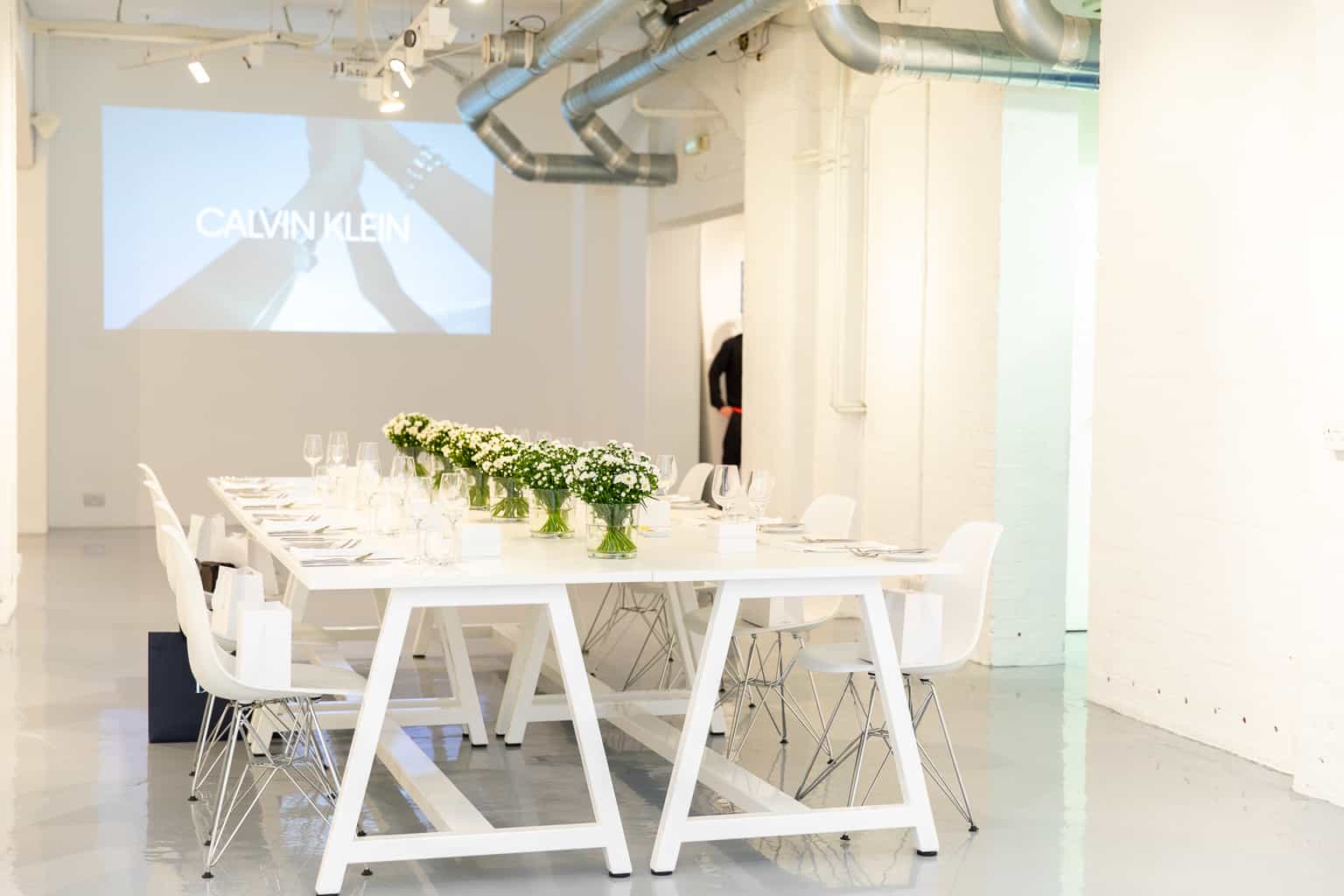 Why a blank canvas space is the perfect choice for your next meeting ...